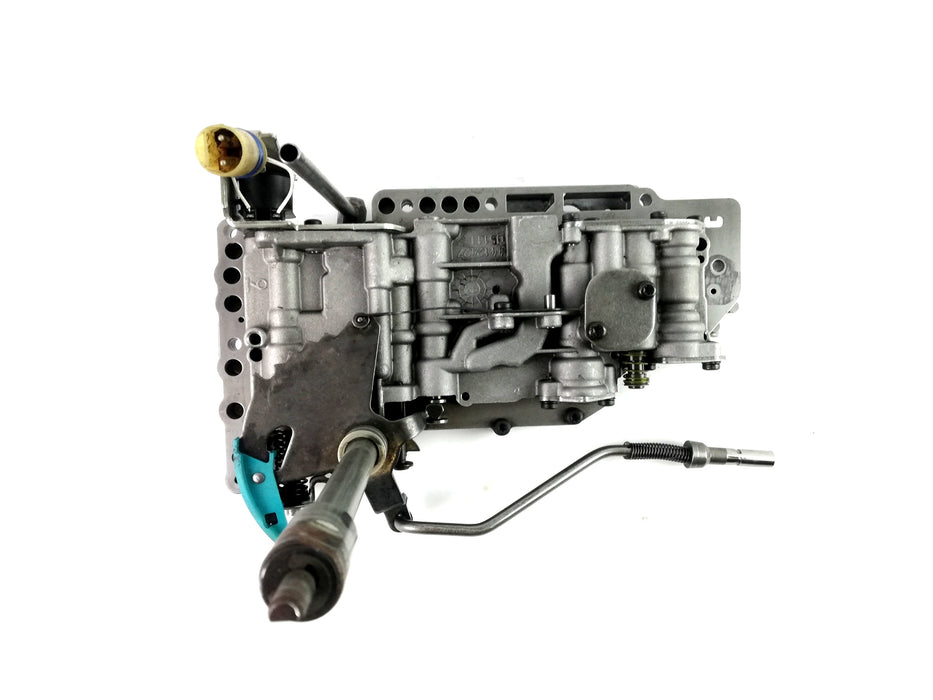 Cuerpo de válvula usado Lock-up con 3 tubos A413 A470 A670 — Sun ...